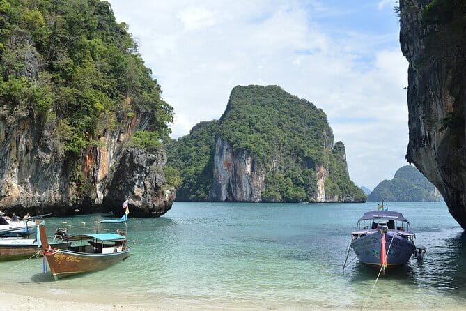 Phuket Speedboat Day Tour to Phi Phi & Maya Bay Highlights - Is This Tour Right for You?