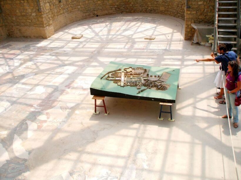 Piazza Armerina: Roman Villa del Casale Mosaics Tour - Price and Value Analysis