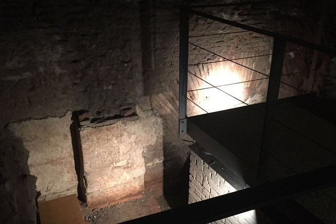 Piazza Navona Underground: Stadium of Domitian EXCLUSIVE TOUR - LIMITED ENTRANCE - The Exclusive Guided Tour