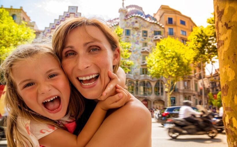 Picasso Tour in Barcelona with Skip-the-Line Museum - Practical Details: Timing, Group Sizes, and Accessibility
