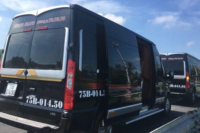 Pick up Da Nang Airport to Hue city by Private 9s Limousine, go by Hai Van Pass - Who Will Appreciate This Service?
