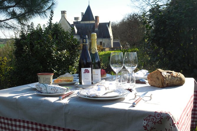 Picnic in the Vines - A Unique Loire Wine Experience - The Art of Wine Tasting in Chinon
