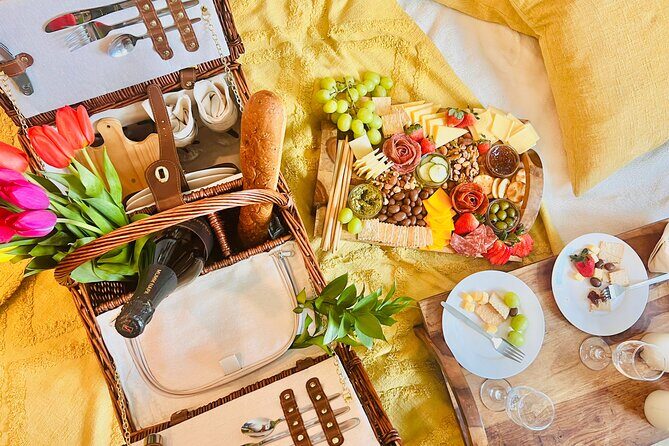 Picnic Packages for 2 to 4 ppl - Key Points