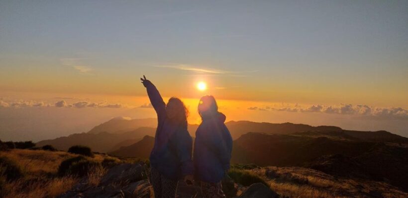Pico do Arieiro: Private 4x4 Sunrise Trip with Hot Drinks - Is This Tour Worth the Price?