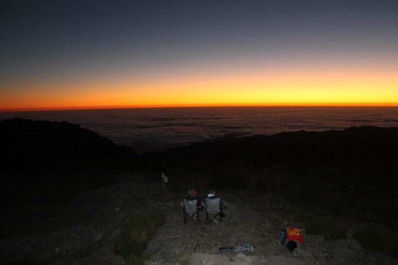 Pico do Arieiro: Private 4x4 Sunrise Trip with Hot Drinks - Practical Tips for Travelers