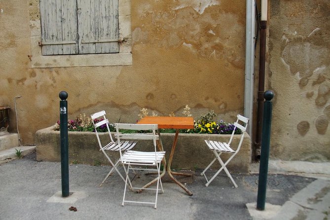 Picturesque Luberon - From AIX-EN-PROVENCE - Recommendations and The Sum Up