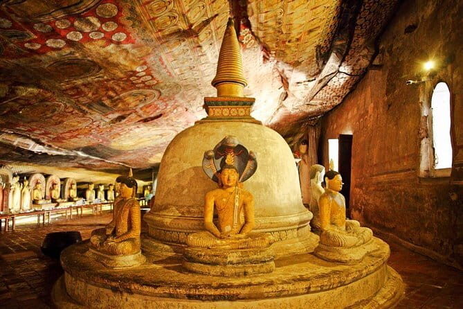 Pidurangala, Ibbankatuwa and Dambulla, Budget Tour from Colombo - Key Points