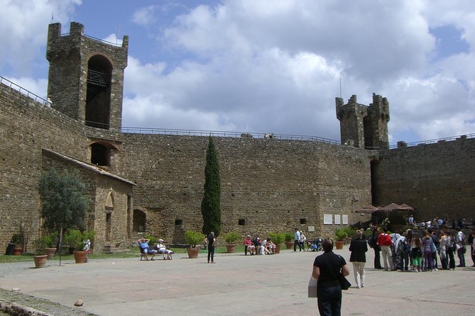 Pienza, Montalcino, Brunello Wine and Pecorino Cheese PRIVATE TOUR From FLORENCE - Taste the Finest Brunello Wine and Pecorino Cheese