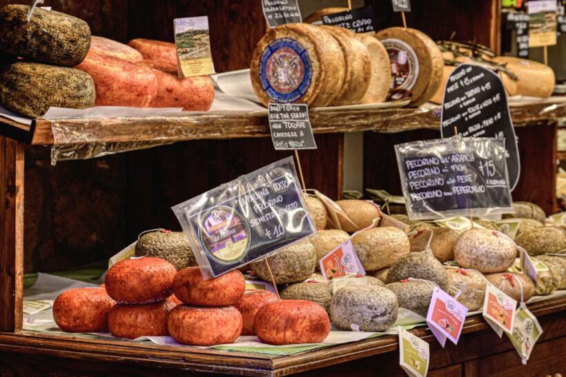 Pienza: Private Walking Tour with Tuscan Tasting Experience - Key Points