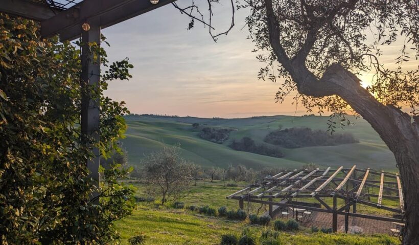 Pienza: Tuscan Cooking Class of Homemade Pastas and Cantucci - Learning and taking recipes home