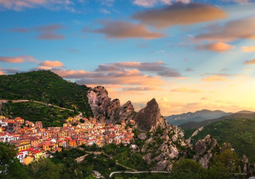 Pietrapertosa: Walking Guided Tour - Key Points