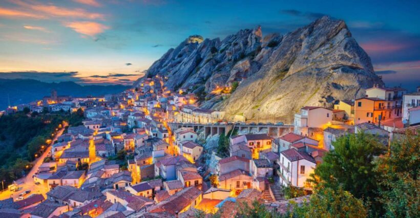 Pietrapertosa: Walking Guided Tour - Authenticity and Value