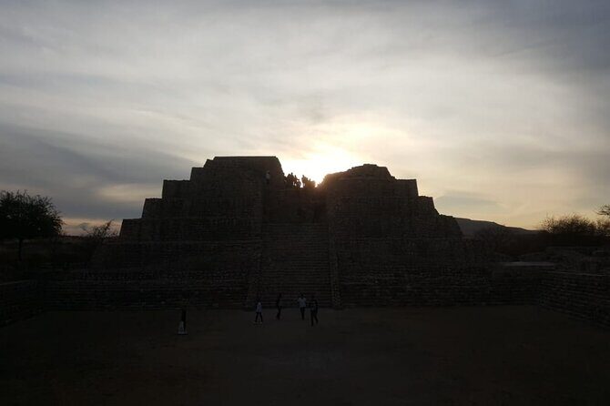 Pilgrimage with Researcher to Cañada de la Virgen, Hill of the Ancestors - FAQs