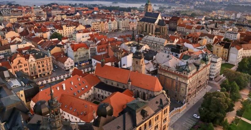 Pilsen: Old Town Guided Walking Tour - Key Points