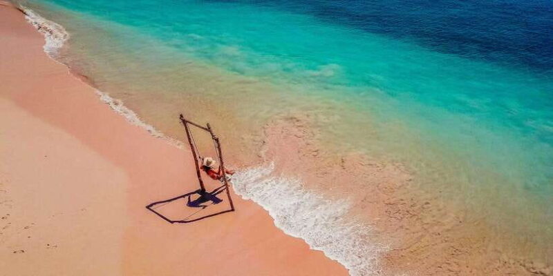 Pink Beach and Southeast Gili Islands Full Day Private Tour - Discovering the Secrets of Lombok’s Southeast Coast