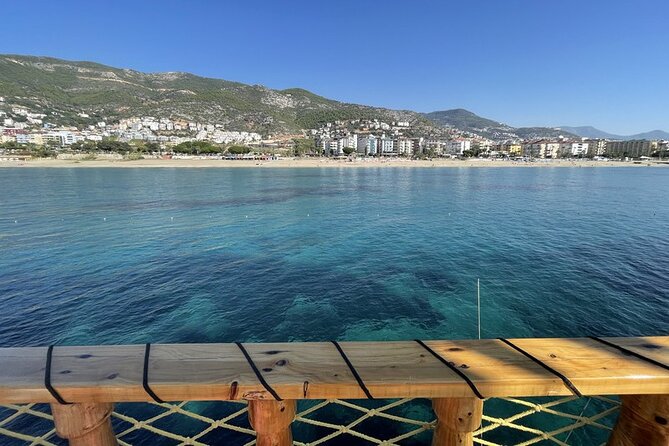 Pirate Boat Tour in Alanya: A Relaxing Day Out with Lunch - The Sum Up: Who Should Consider This Tour?