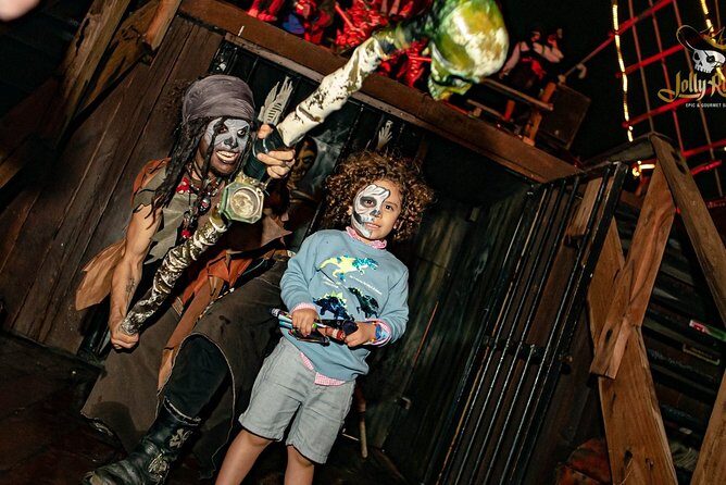 Pirate Ship Jolly Roger with Dinner and Open Bar - Who Would Enjoy This Tour?