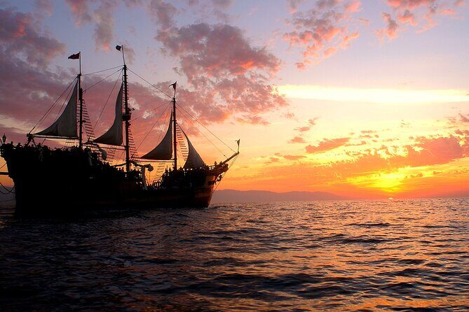 Pirate Ship Tour by day or night! Meals and Drinks included! - Who Will Love This Tour?