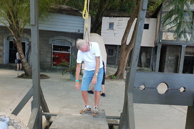 Pirates of the Caribbean Port Royal Experience & Beach w/ Topdawg Taxi and Tours - FAQ