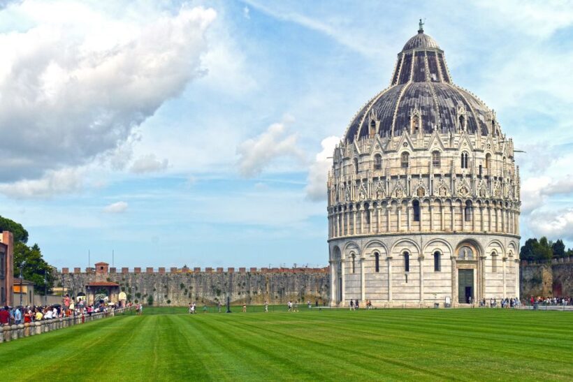 Pisa: 1.5-Hour Small Group Leaning Tower Tour with Tickets - Key Points