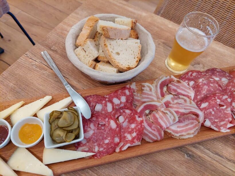 Pisa: A Lunch Foodie Tour with a Local Expert & Sommelier - Exploring Pisa’s Foodie Heart: The Details