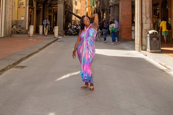 Pisa walking tour with private shooting - FAQs