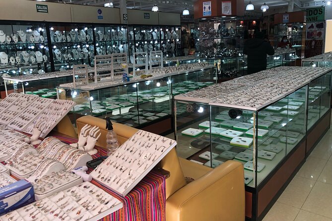 Pisac Indian Market and Ollantaytambo Fortress With Lunch - Guided Tour of Archaeological Site