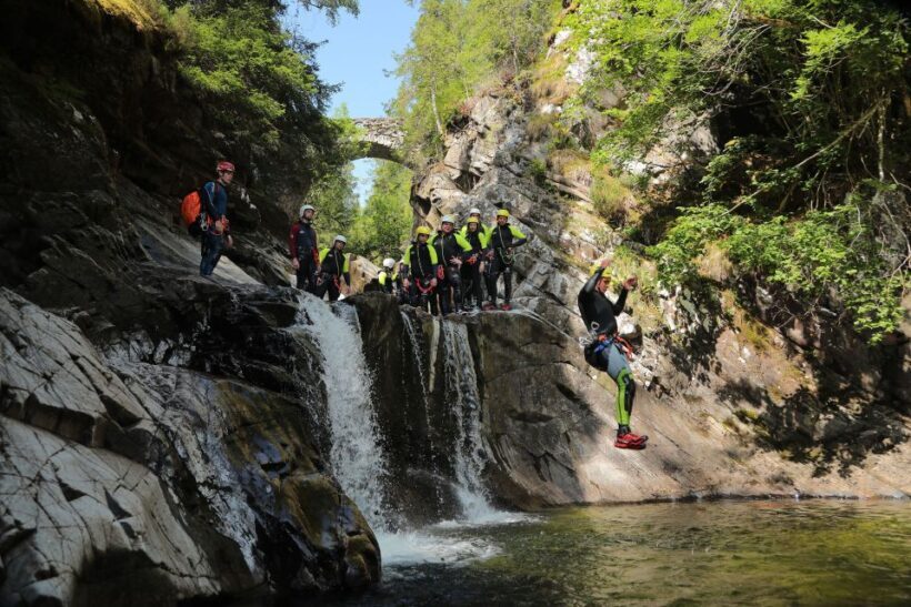 Pitlochry: Advanced Canyoning in the Upper Falls of Bruar - Why This Canyoning Trip Is a Great Choice