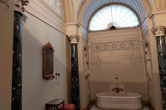 Pitti Palace: The Royal Palace of Florence - FAQ