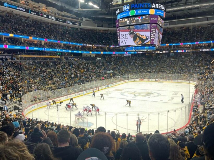 Pittsburgh: Pittsburgh Penguins Ice Hockey Game Ticket - An In-Depth Look at Attending a Penguins Game in Pittsburgh