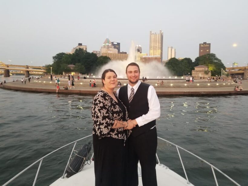 Pittsburgh: Private Yacht River Cruise with Captain and BYOB - A Closer Look at the Private Yacht River Cruise in Pittsburgh