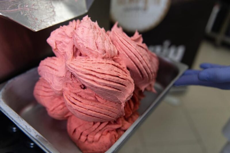 Pizza and Gelato Making Class in Florence - Social Aspects