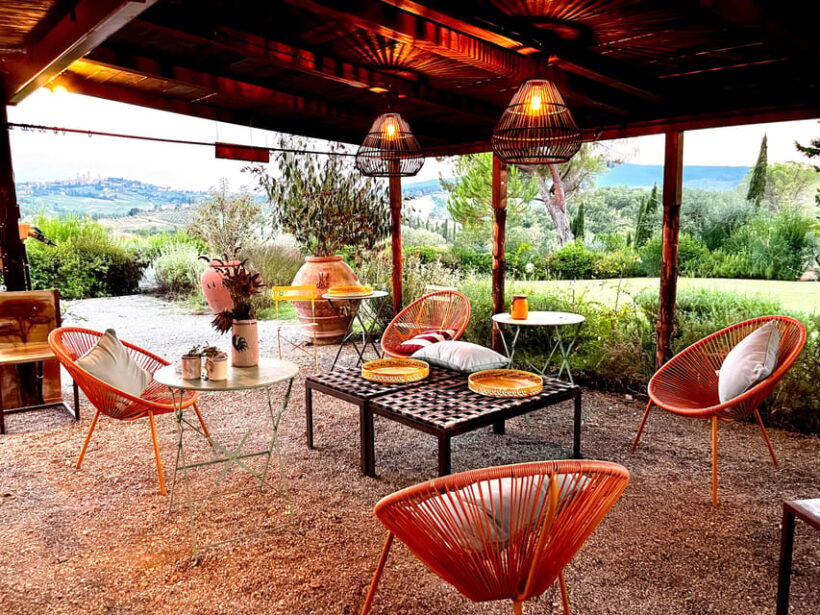 Pizza Cooking Class in a Tuscany Home Restaurant with wine - Key Points