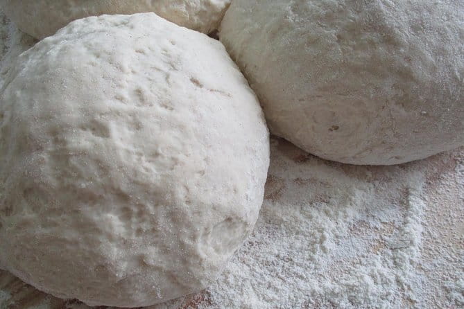 Pizza & Gelato: Family Cooking Class in Florence - Tasting and Sharing a Meal