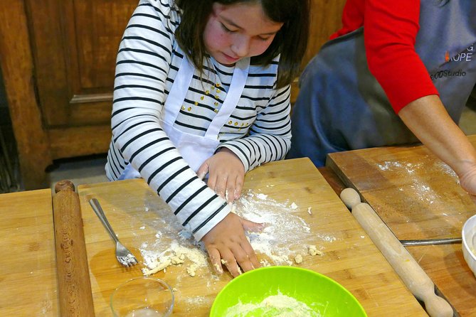 Pizza & Gelato Family Cooking Class in Florence - Eating Europe - Negative Feedback and Host Response
