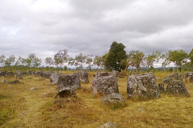 Plain of jars tour with local guide - Key Points