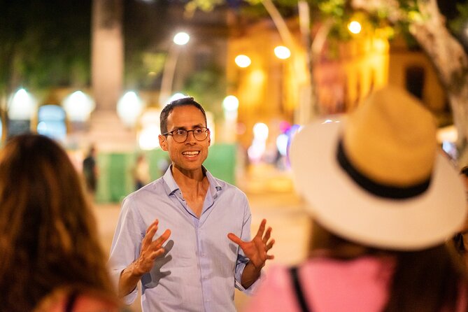 Plant-based Tapas and Wine Night Tour in Seville Spain - Reviews and Host Experience