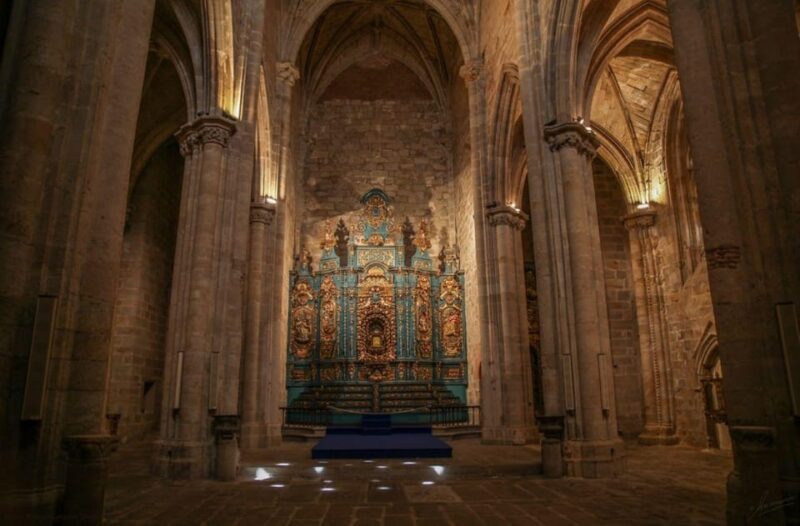 Plasencia: Cathedral Visit and City Highlights Guided Tour - An In-Depth Look at the Plasencia Cathedral Tour