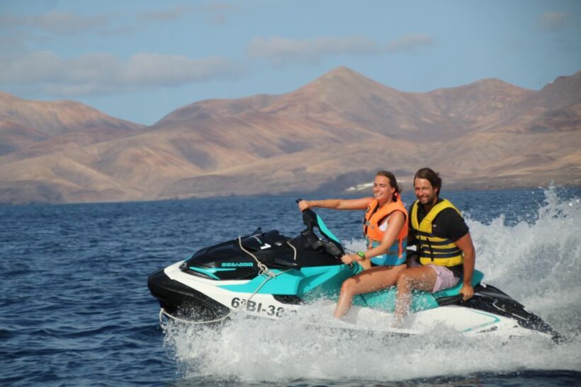 Playa Blanca: 40-Minute Jet Ski Excursion in Marina Rubicón - An In-Depth Look at the Jet Ski Experience
