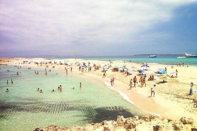 Playa De Ses Illetes Sailboat Full Day Private Trip - Accessibility Options