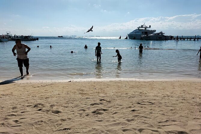 Playa del Carmen: Catamaran Unlimited Tour to Isla Mujeres - Snorkeling in Vibrant Waters
