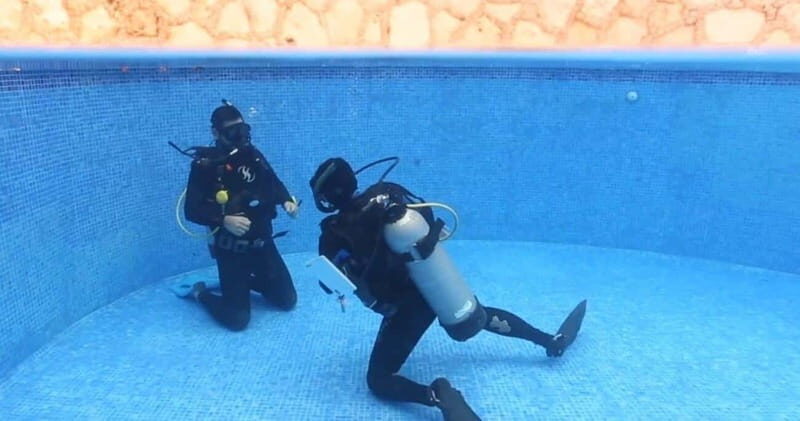 Playa del Carmen: Refresher Dive - The Experience Provider: DIVE MIKE