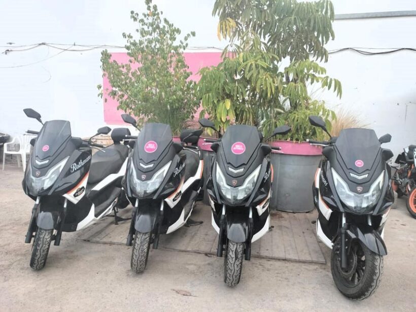 PLAYA DEL INGLES: XL MAXISCOOTER 125 DAY RENTAL - DEPOSIT - Exploring Gran Canaria on an XL Maxi Scooter