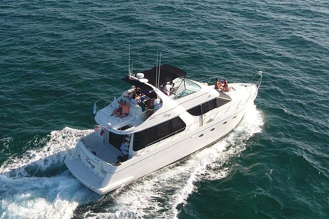 Playa Mujeres rent a Yacht 4hrs with Food and drinks aboard CA55 - Authentic Reviews: What Travelers Are Saying