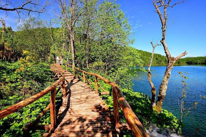 Plitvice Lakes day tour from Rijeka, simple and safe - The Experience in Our Own Words
