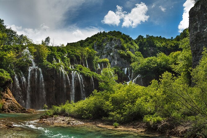 Plitvice Lakes Day Tour Review: A Scenic Adventure - Exploring the Park