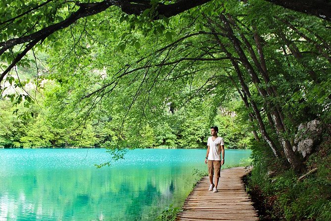 Plitvice Lakes - Day Tour With Boat Ride - TICKETS RESERVED - Meeting and Pickup Details