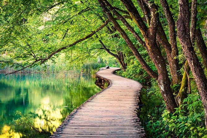 Plitvice Lakes National Park Day Trip From Omiš - Key Points