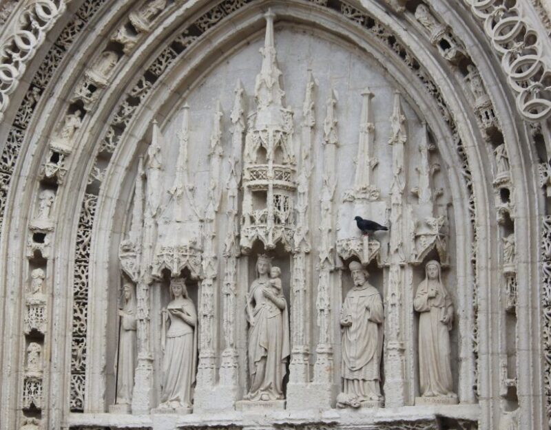 Poitiers: Discover all the City's Heritage in a Walking Tour - FAQ