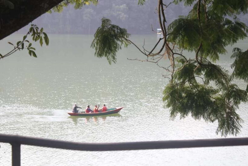 Pokhara: Full-Day Sharing Bus Tour on 7 Iconic Destination - What Travelers Say